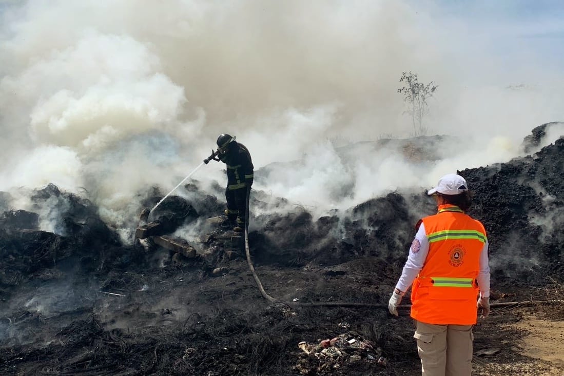 APOYA DIRECCIÓN DE SEGURIDAD PÚBLICA DE HUAMANTLA A SOFOCAR INCENDIO EN ...